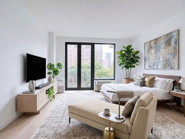 Luxury apartment complex for rent in West New York, New Jersey