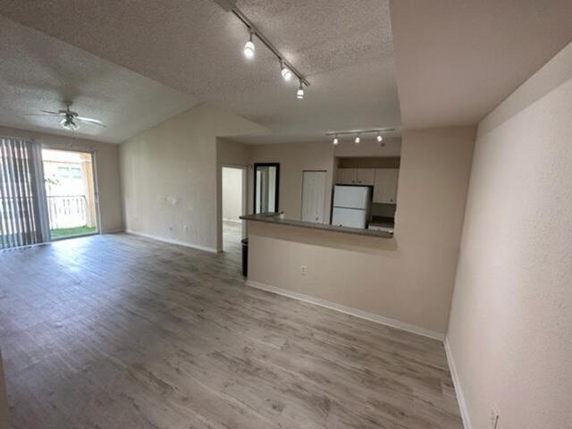 Luxury apartment complex for rent in West Palm Beach, Florida