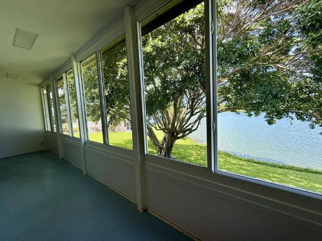 Luxury apartment complex for rent in West Palm Beach, Florida