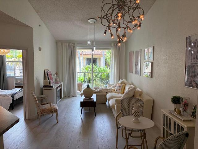 Luxury apartment complex for rent in West Palm Beach, Florida