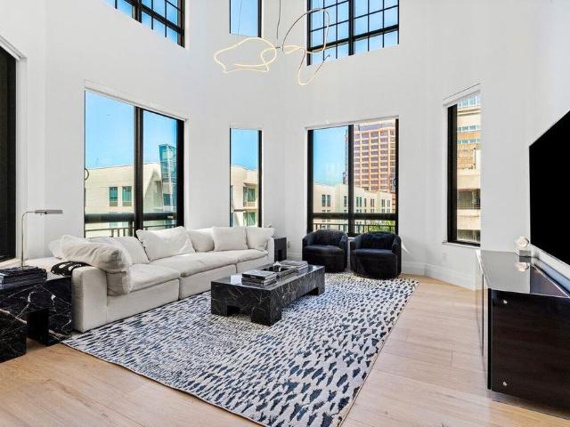 Luxury apartment complex for rent in West Palm Beach, United States