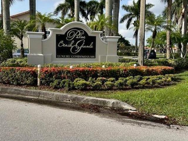 Luxury apartment complex for rent in West Palm Beach, Florida