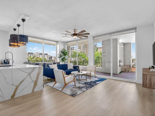 Luxury apartment complex for rent in West Palm Beach, Florida