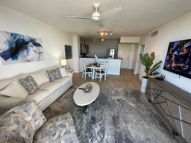 Luxury apartment complex for rent in West Palm Beach, Florida