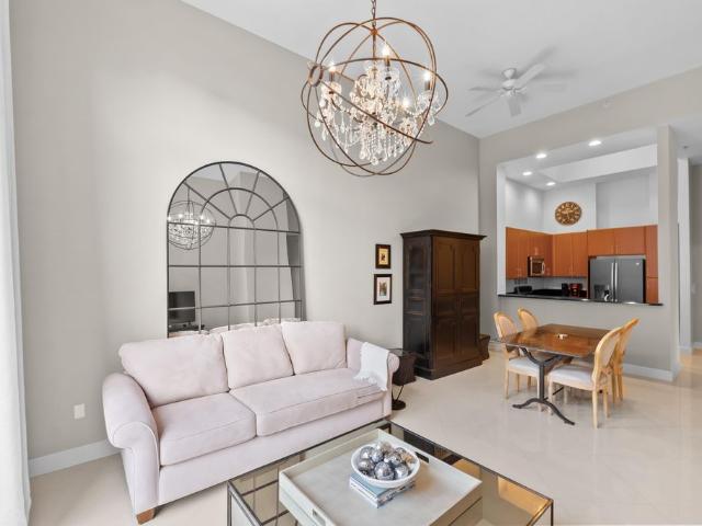 Luxury apartment complex for rent in West Palm Beach, Florida
