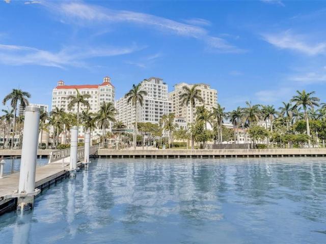 Luxury apartment complex for rent in West Palm Beach, United States