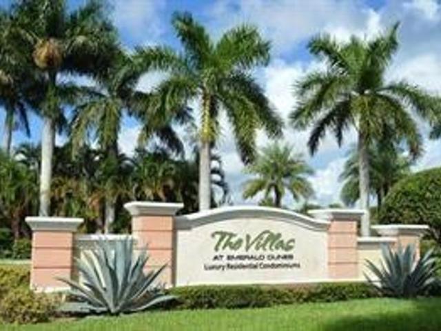 Luxury apartment complex for rent in West Palm Beach, United States