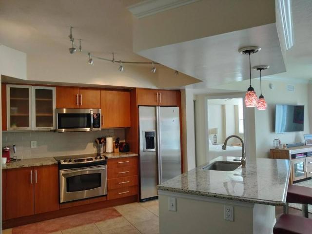 Luxury apartment complex for rent in West Palm Beach, United States