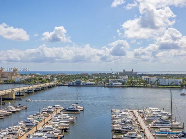 Luxury apartment complex for rent in West Palm Beach, United States
