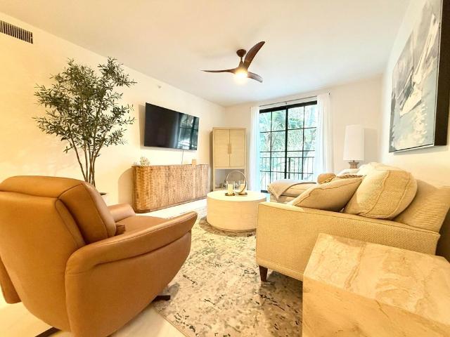 Luxury apartment complex for rent in West Palm Beach, United States