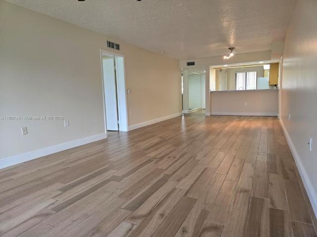 Luxury apartment complex for rent in West Palm Beach, United States