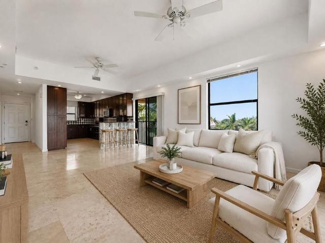 Luxury apartment complex for rent in West Palm Beach, United States