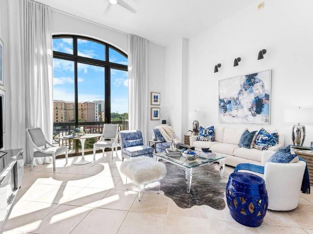 Luxury apartment complex for rent in West Palm Beach, United States
