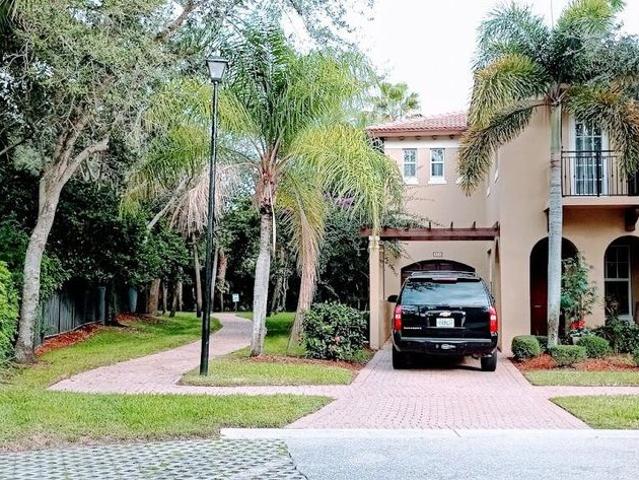 Luxury apartment complex for rent in West Palm Beach, United States