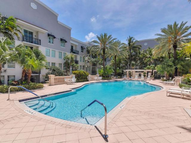 Luxury apartment complex for rent in West Palm Beach, United States