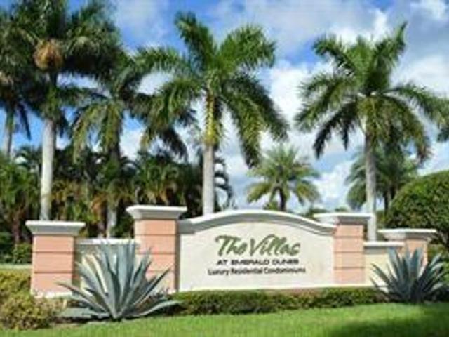 Luxury apartment complex for rent in West Palm Beach, United States