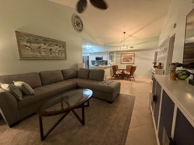 Luxury apartment complex for rent in Tequesta, Florida