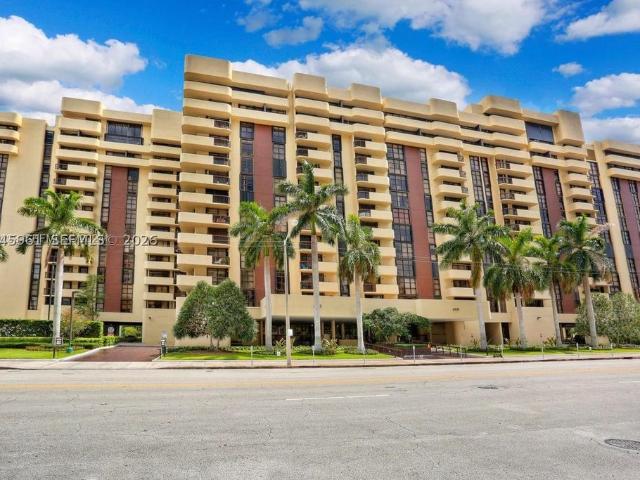 Luxury apartment complex for sale in Coral Gables, United States