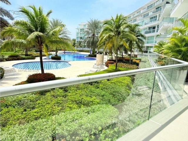 Luxury apartment complex for sale in Cartagena, Florida