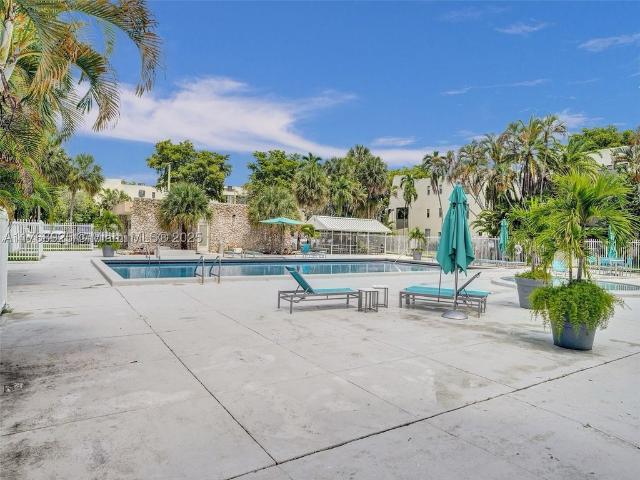 Luxury apartment complex for sale in Aventura, Florida