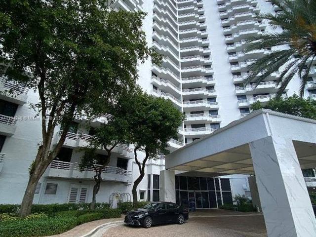 Luxury apartment complex for sale in Aventura, Florida