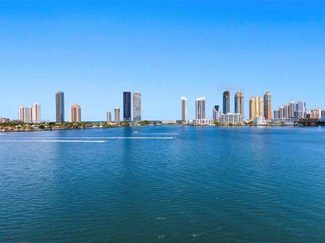 Luxury apartment complex for sale in Aventura, Florida