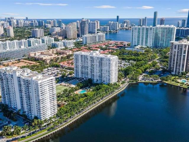 Luxury apartment complex for sale in Aventura, Florida
