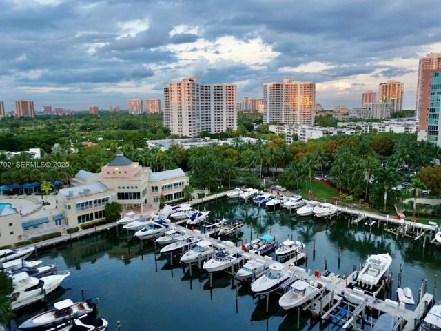 Luxury apartment complex for sale in Aventura, United States