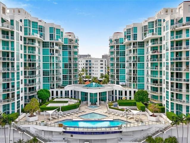 Luxury apartment complex for sale in Aventura, United States