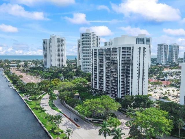 Luxury apartment complex for sale in Aventura, United States