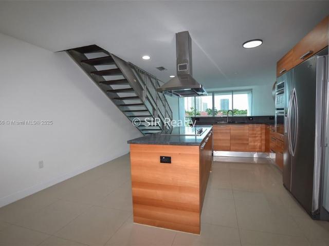 Luxury apartment complex for sale in Aventura, United States