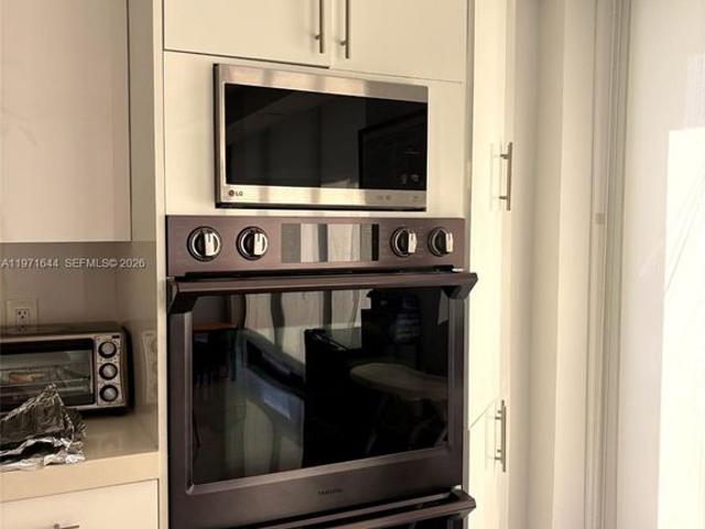 Luxury apartment complex for sale in Aventura, United States