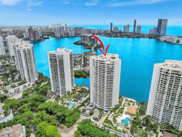 Luxury apartment complex for sale in Aventura, United States