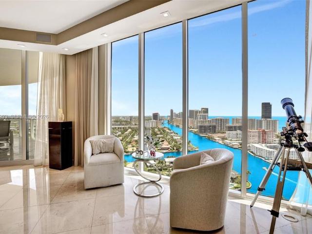 Luxury apartment complex for sale in Aventura, United States