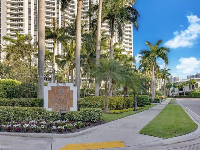 Luxury apartment complex for sale in Aventura, United States