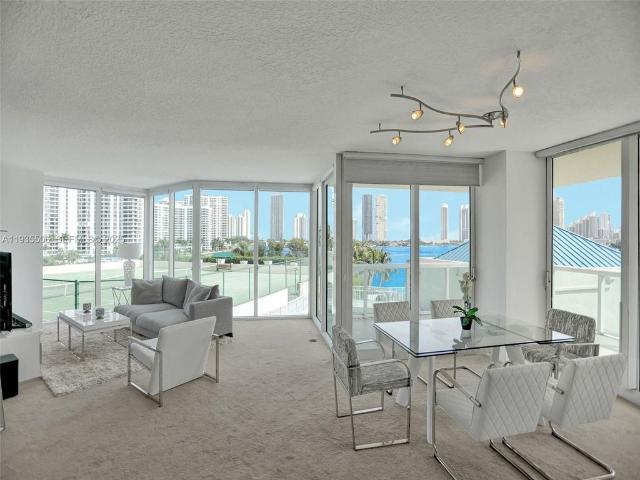 Luxury apartment complex for sale in Aventura, United States