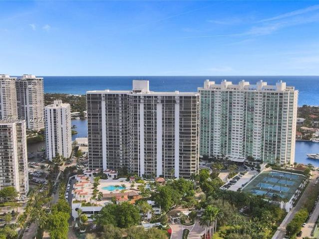 Luxury apartment complex for sale in Aventura, United States