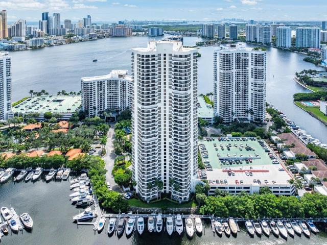Luxury apartment complex for sale in Aventura, United States