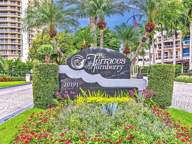 Luxury apartment complex for sale in Aventura, United States