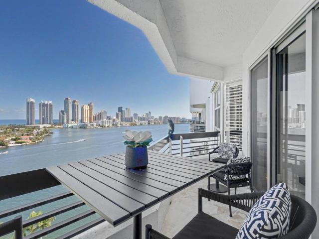 Luxury apartment complex for sale in Aventura, United States
