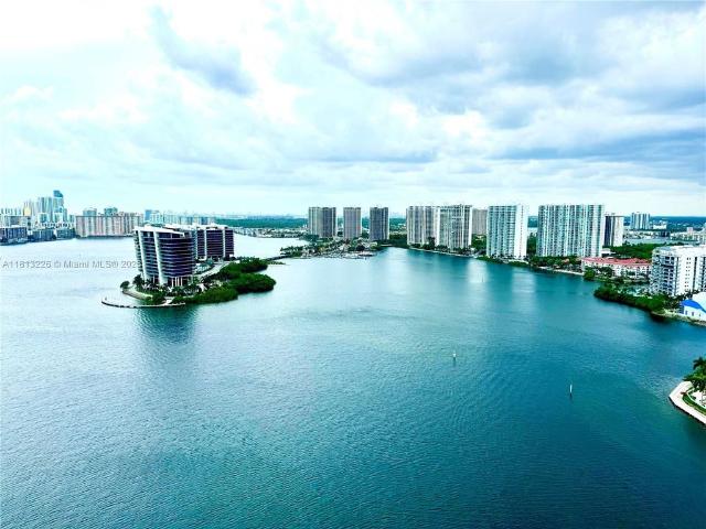 Luxury apartment complex for sale in Aventura, United States