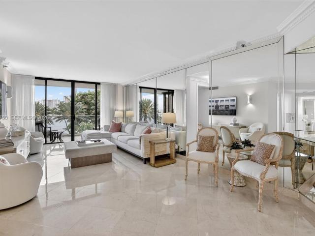 Luxury apartment complex for sale in Aventura, United States