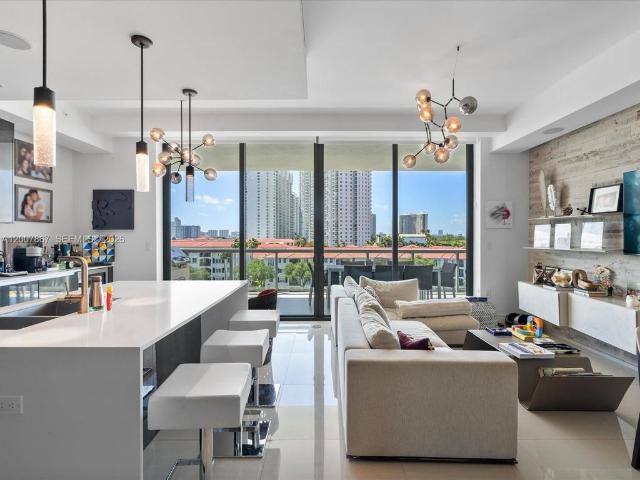 Luxury apartment complex for sale in Aventura, United States