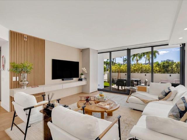 Luxury apartment complex for sale in Aventura, United States