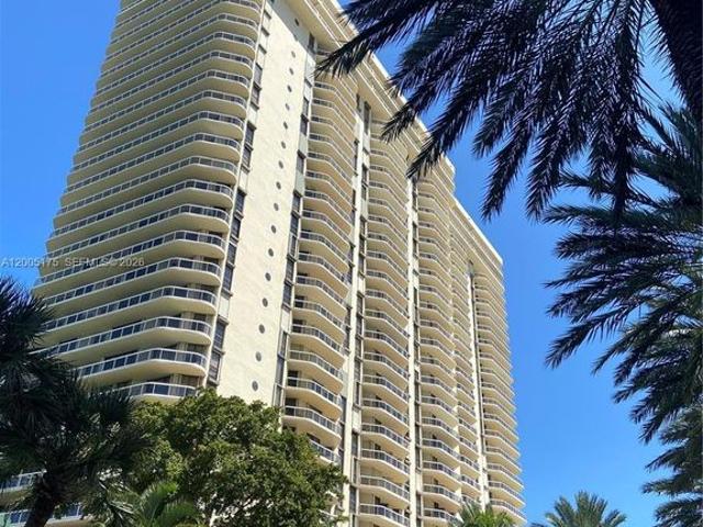 Luxury apartment complex for sale in Aventura, United States