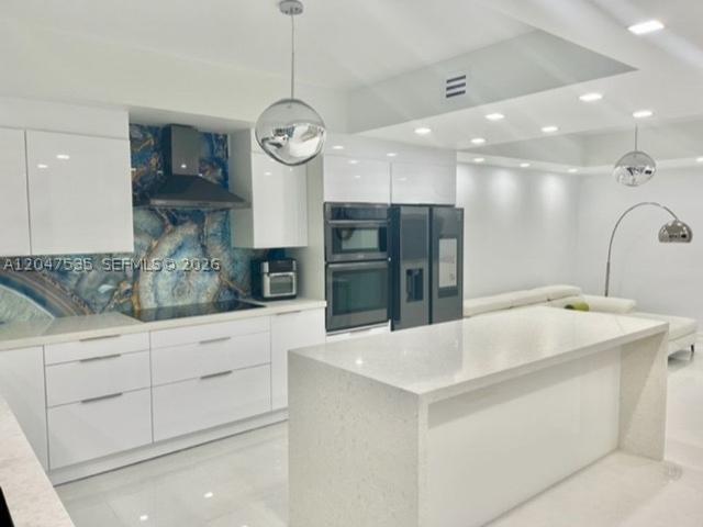 Luxury apartment complex for sale in Aventura, United States