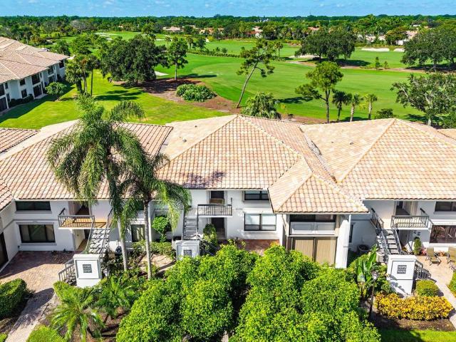 Luxury apartment complex for sale in Boynton Beach, United States