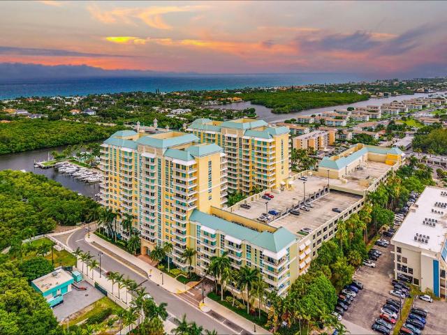 Luxury apartment complex for sale in Boynton Beach, United States