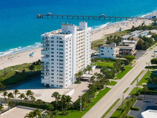 Luxury apartment complex for sale in Boca Raton, United States