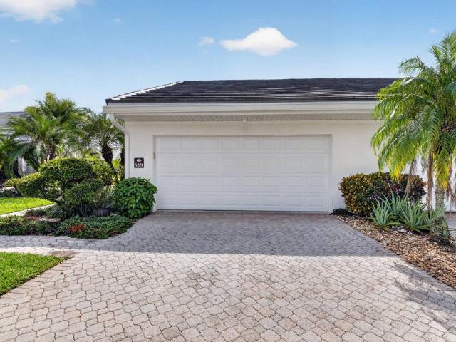 Luxury apartment complex for sale in Boca Raton, United States
